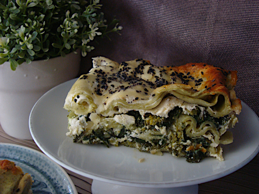 Λαζάνια από σπανάκι με γέμιση τσουκνίδας και φέτα - Miss Tasty