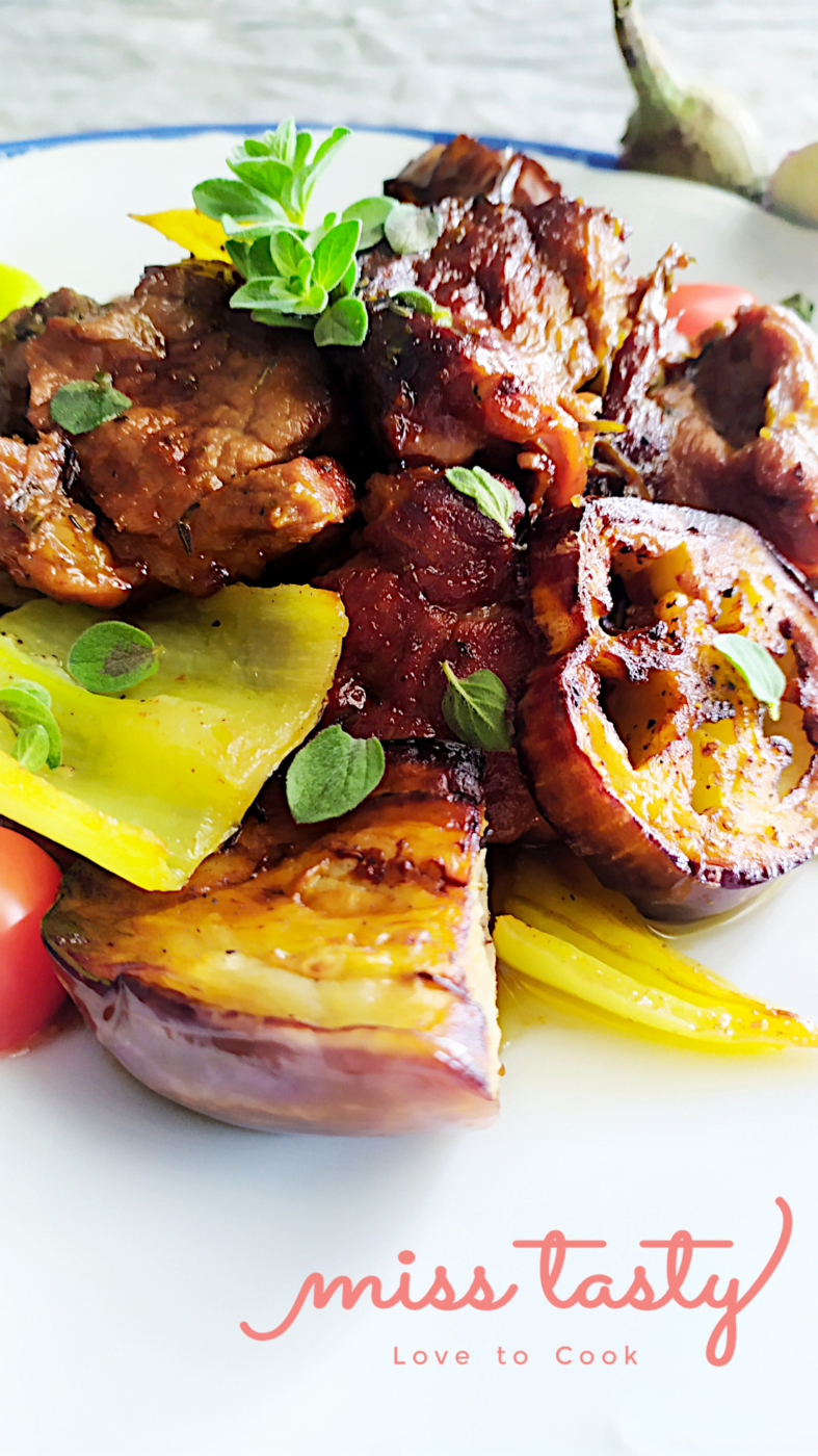 Αρνάκι κρασάτο σαν σπεντζοφάι - Miss Tasty