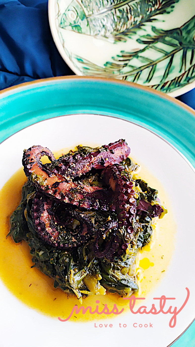 Σπανάκι με κρασάτο χταποδάκι - Miss Tasty